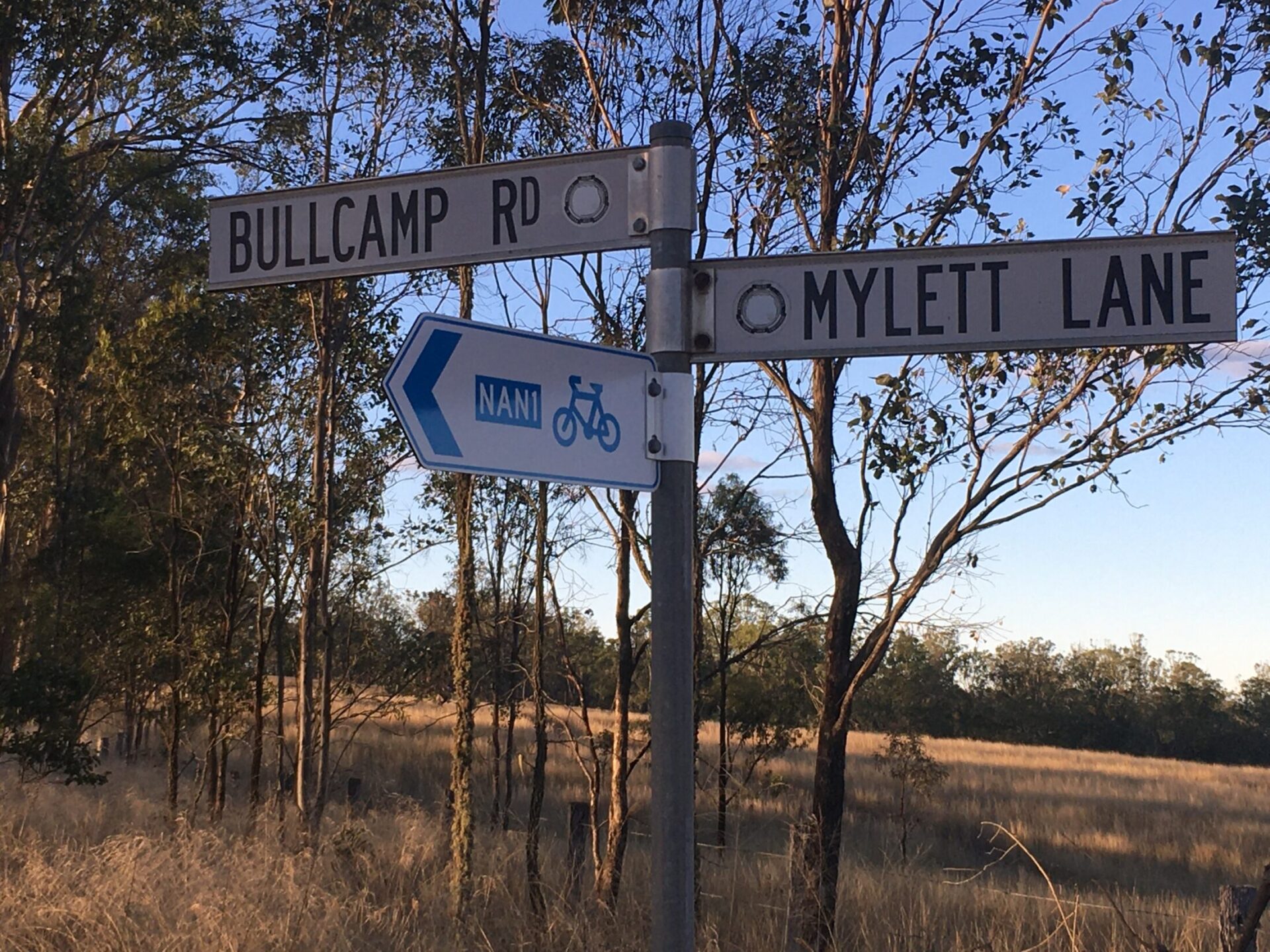 Nanango’s NAN1 gravel loop – Bicycle Queensland